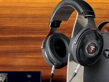 Les 11 Meilleurs Line Arrays pour la Scène (Comparatif)