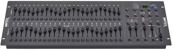 Les 8 Meilleurs Contrôleurs DMX pour Gérer les Lumières