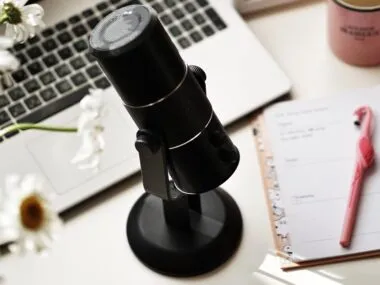 Les 8 Meilleurs Micros Chant pour le Studio et le Live (2022)