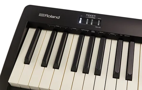 Les 7 Meilleurs Pianos Roland pour Tous les Niveaux (Comparatif)