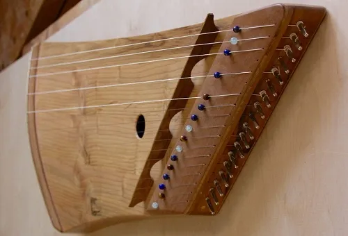 Les 7 Meilleures Cithares pour Tous les Budgets (Comparatif)