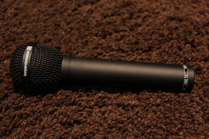 Les 5 Meilleurs Micros Dynamiques pour le Chant (Scène ou Studio)