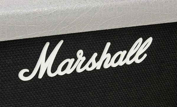 Les 8 Meilleurs Baffles Marshall pour Guitariste (Comparatif)