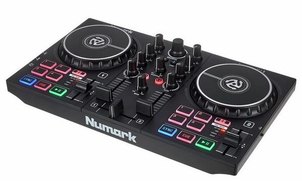 Les 7 Meilleures Platines Numark (Comparatif DJ)
