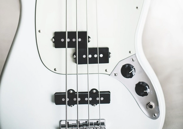 Les 6 Meilleurs Micros pour Jazz Bass (Comparatif)
