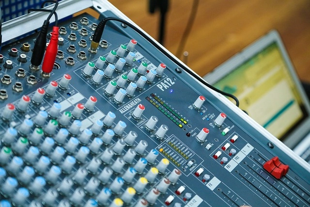 Comment Choisir une Table de Mixage ? (Guide d'Achat)