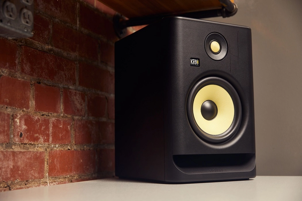 Les 7 Meilleures Marques d'Enceintes de Studio du Moment