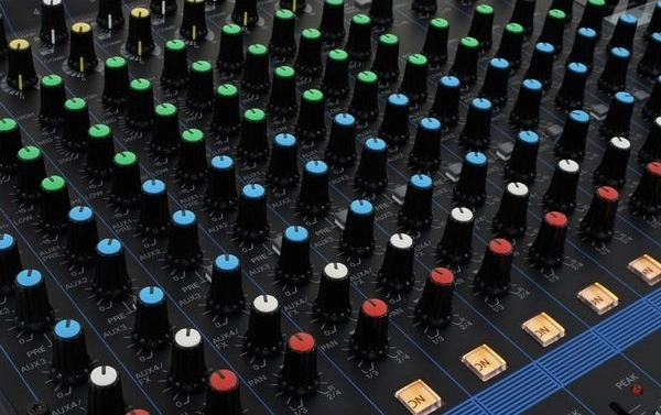 Les 7 Meilleures Tables de Mixage Yamaha (Comparatif)