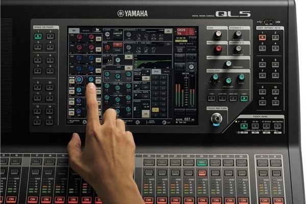Les 7 Meilleures Tables de Mixage Yamaha (Comparatif)