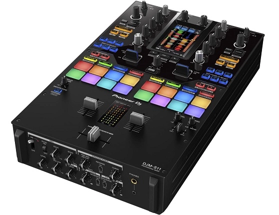 Les 8 Meilleures Tables de Mixage Pioneer (Comparatif)